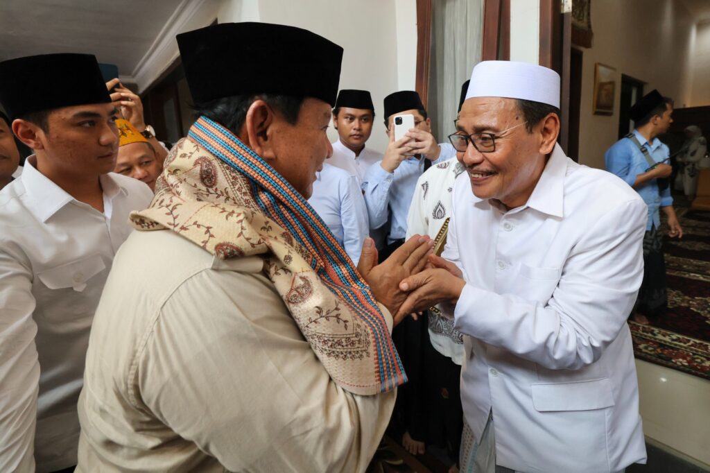 Pimpinan Ponpes Genggong: Hidup Prabowo Sudah Diwakafkan untuk Indonesia